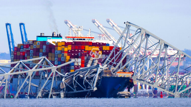 Major Baltimore Bridge Collapsed of a Container Ship | WorldMagzine
